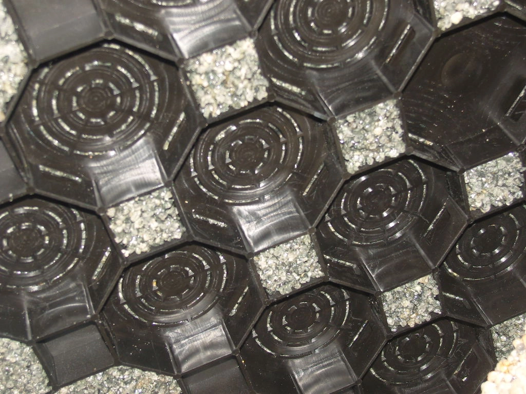 Resin Bound Paving Slabs | Permeable Eco Paving Tiles